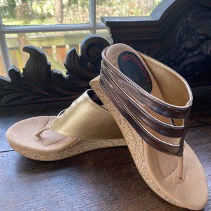 Modzori | Shoes | Nwt Modzori Sabra Reversible 2 In Metallic Vegan ...